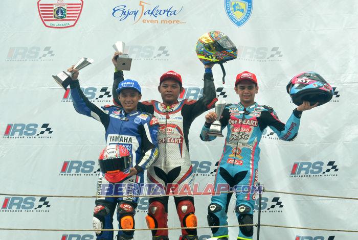 IRS Sentul 2017 Sentul : Hanya Beda Tipis 0, 070 detik, Berikut Hasil Juara Kejurnas Sport 250 cc