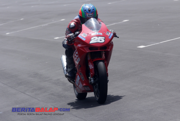 Disupport TDR Racing & Oli Vrooam, Ricky Susanto Podium ke-3 (Final IRS ...