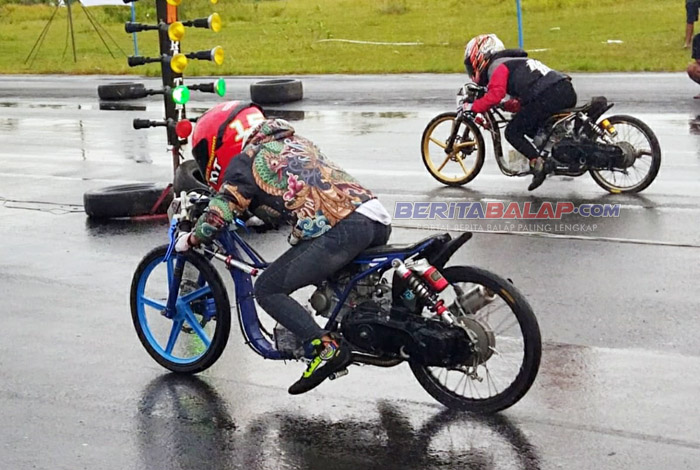 Keren ! Putkar Drag Bike Dan Drag Race Wonosari (27-28 Agust) Pakai 4 ...