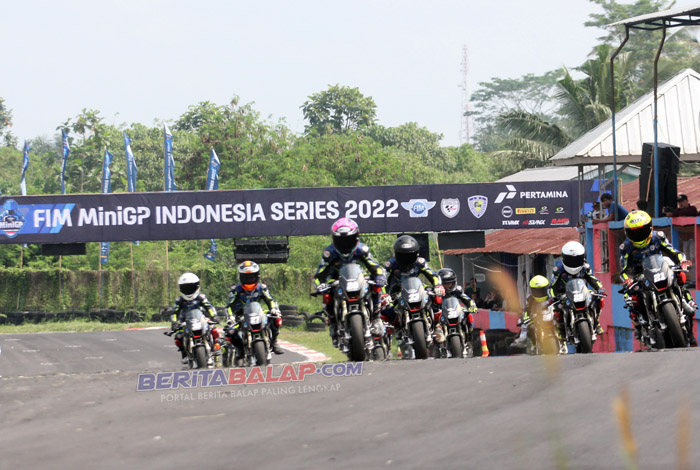 Klasemen Sementara FIM MiniGP Indonesia Series 2022 Round 1 - BeritaBalap.com