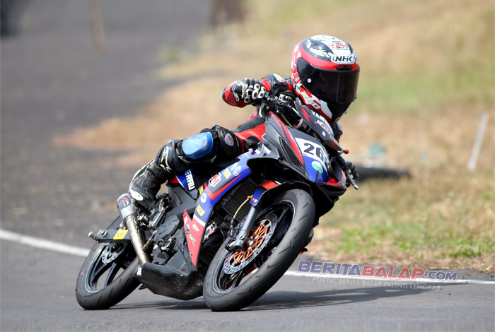 Anak Mekanik GDT Racing Mendominasi Race 1 Beginner Motoprix ...