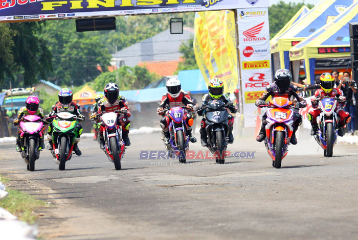 Mantap ! Kelas Wajib Kejurda Road Race Jabar 2024 Terapkan Sistem Race 1 dan 2 - BeritaBalap.com