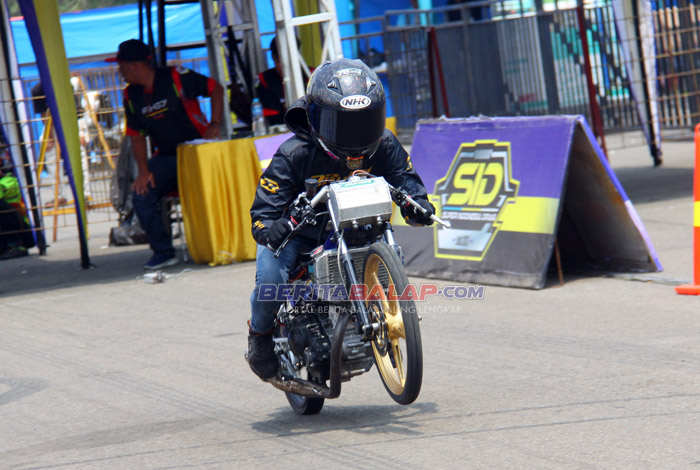 Vicky BP Tercepat Bebek 4T 200cc TU Rookies Jabar di SID 2024 Round 2 - BeritaBalap.com